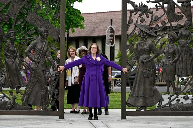 Meredith Bergmann, FNSS - National Sculpture Society